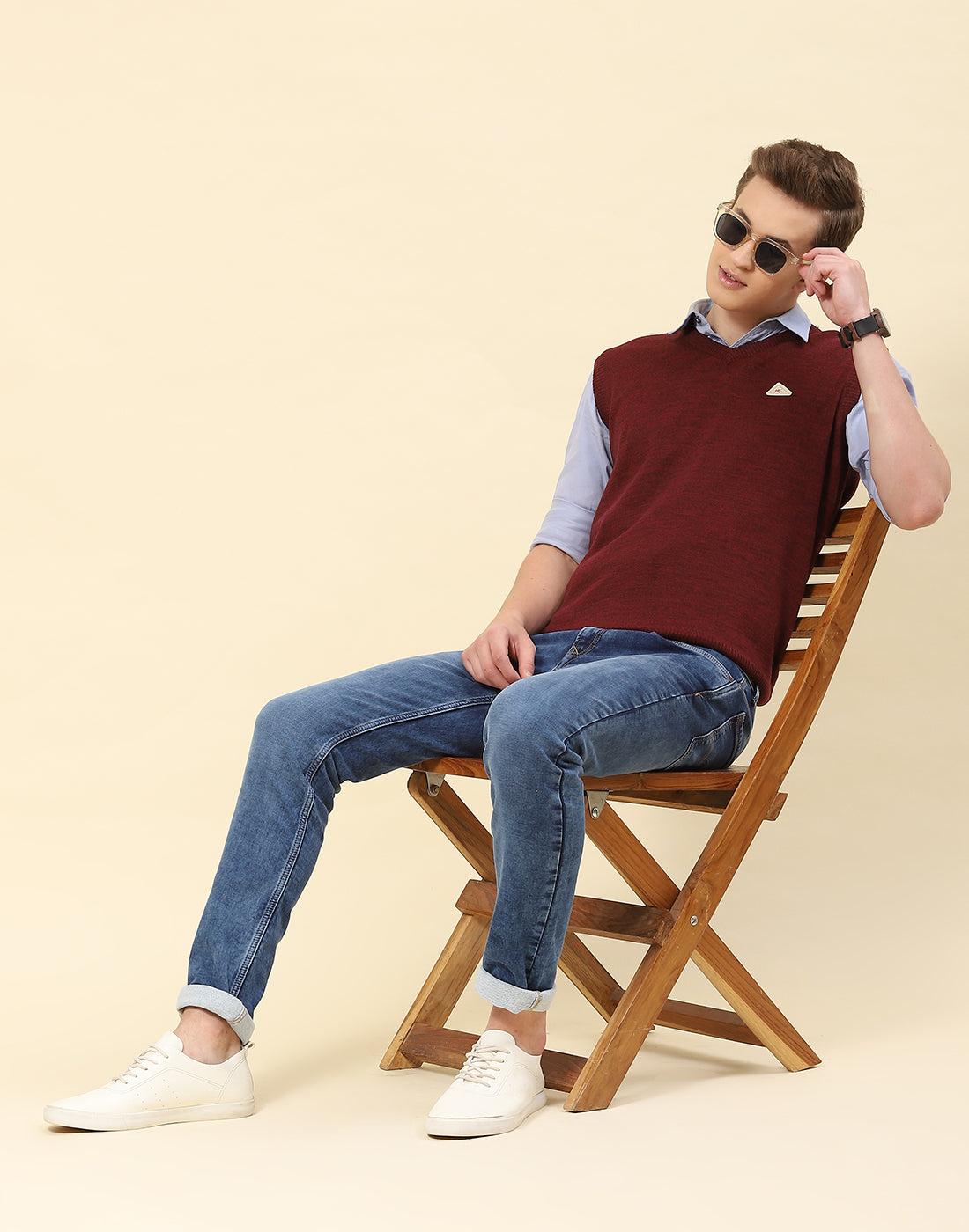 Buy Men Maroon Solid V Neck Sleeveless Sweater Online in India - Monte Carlo