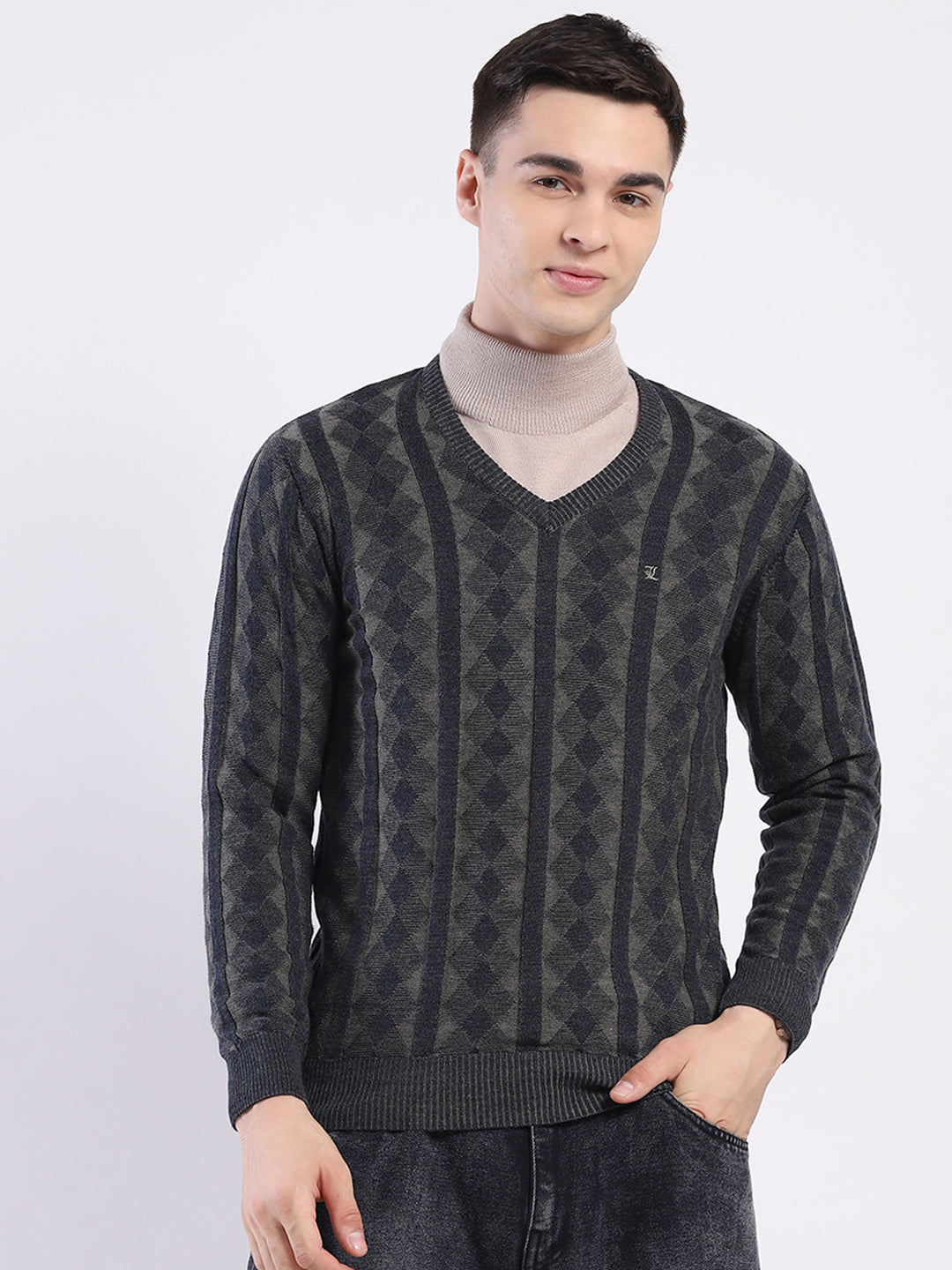 Buy Luxuria Men Charcoal Self Design V Neck Full Sleeve Pullover Online ...