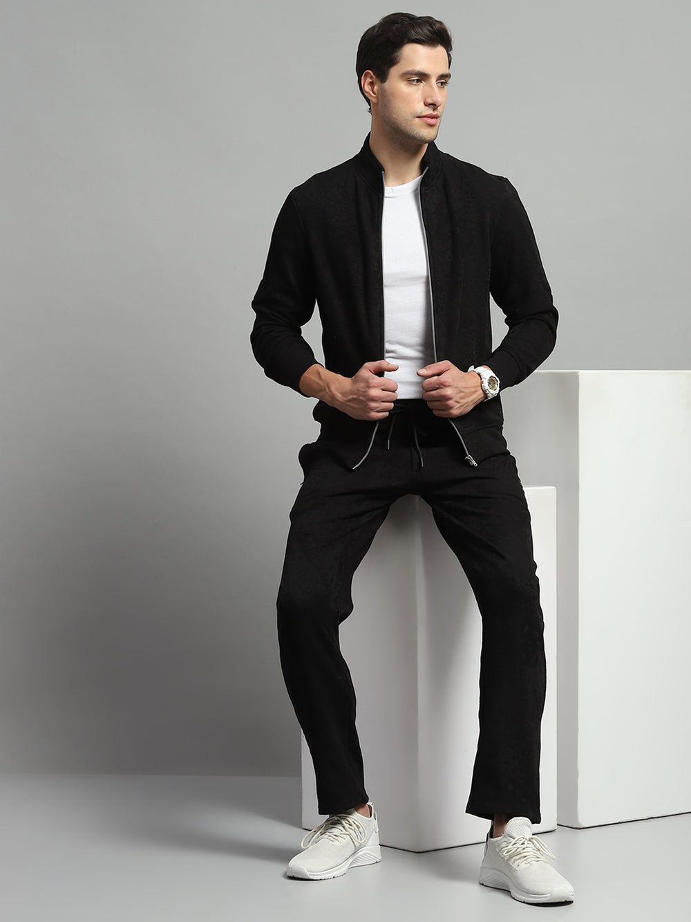Buy Men Black Self Design Mock Neck Full Sleeve Winter Tracksuit Online ...