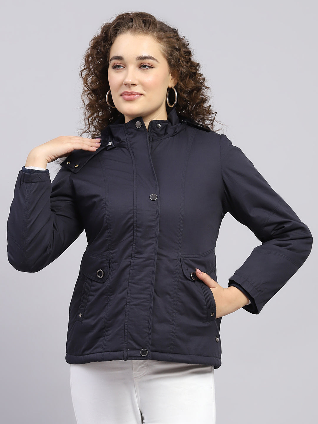 Buy Women Navy Blue Solid Hooded Full Sleeve Jacket Online in India ...