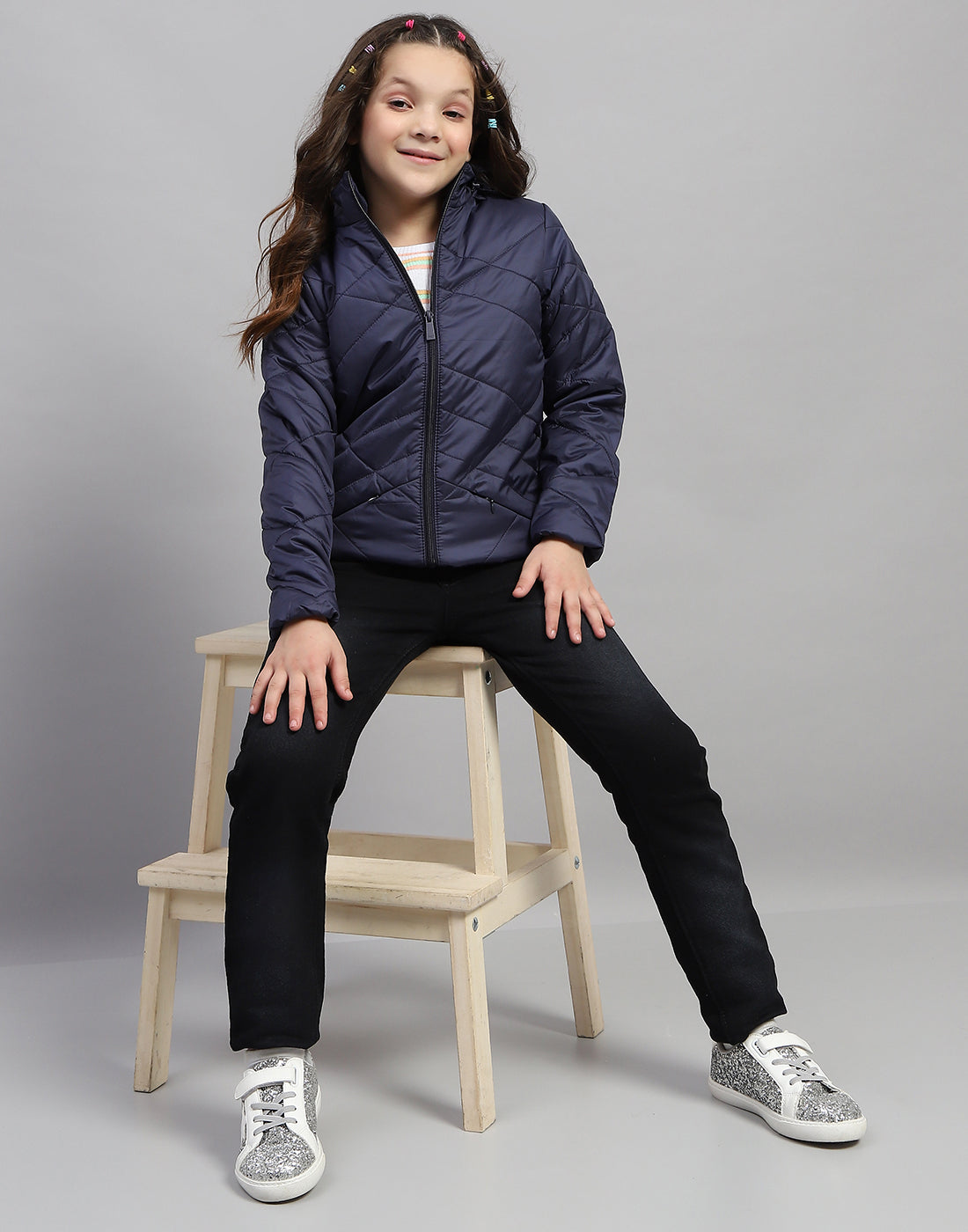 Buy Girls Navy Blue Solid Hooded Full Sleeve Jacket Online in India ...