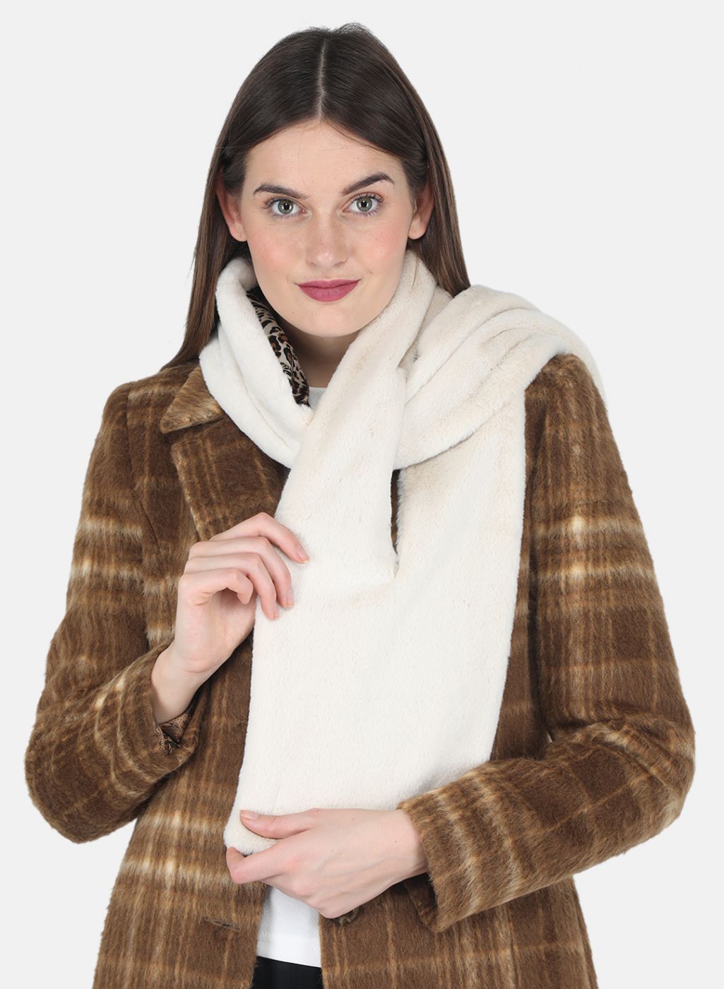 Buy Women Off White Solid Muffler Online in India - Monte Carlo