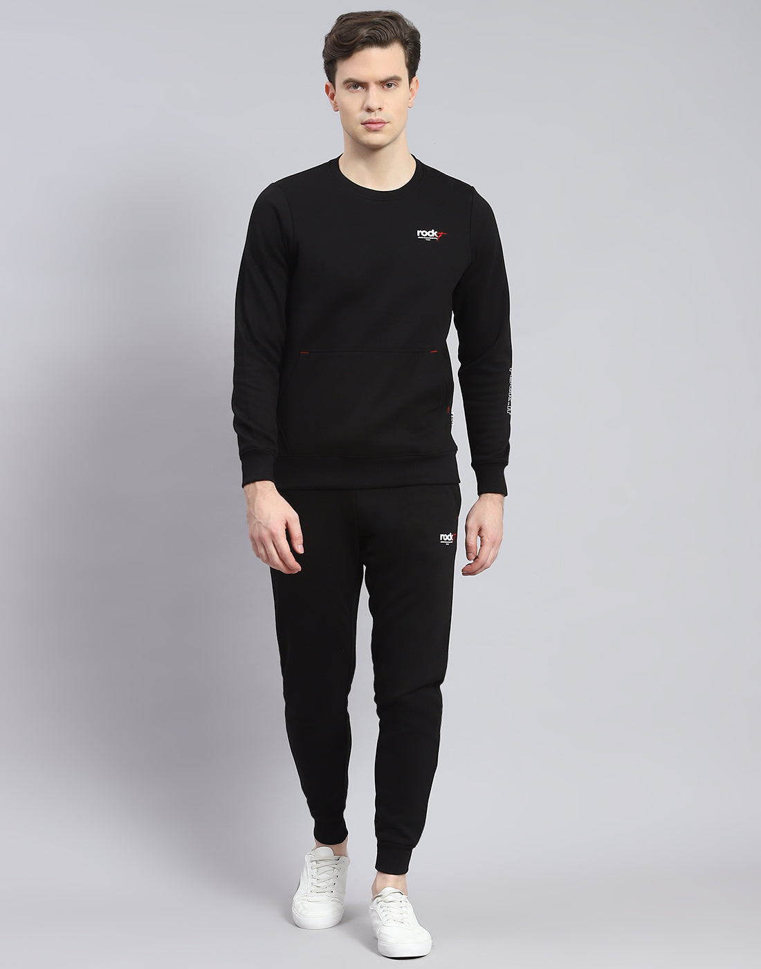 Buy Men Black Solid Round Neck Full Sleeve Tracksuit Online in India ...