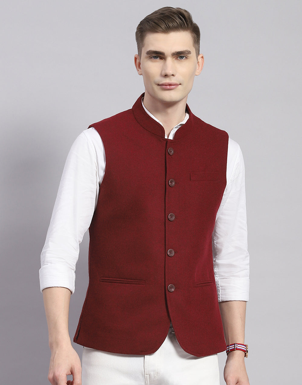 Buy Men Maroon Solid Mandarin Collar Sleeveless Nehru Jacket Online in ...
